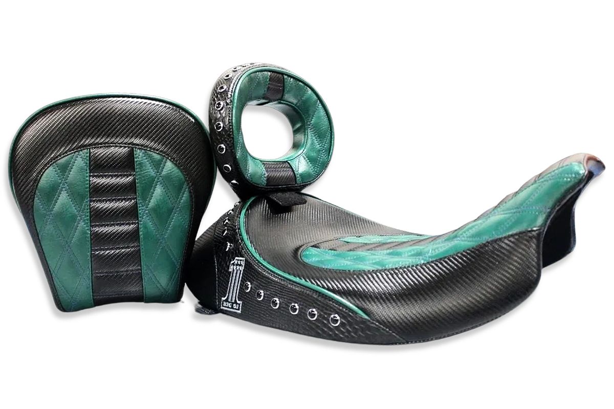 BAGGER/TOURING: SOLO SEATS CVO 3D Double Diamond Tuck + Double Tuck ...