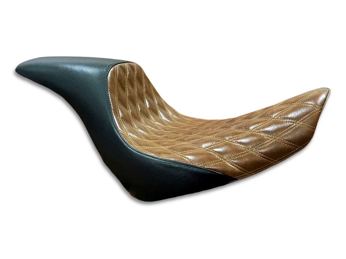 SOFTAIL FASTBACK BANDLESS: Double Diamond Tuck Leather