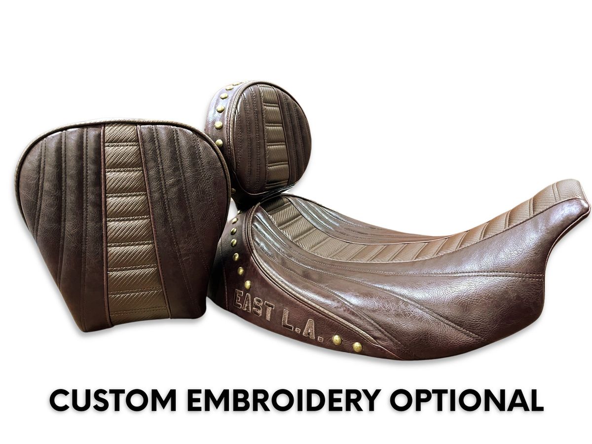 BAGGER/TOURING: SOLO SEATS PREMIUM Double Tuck&Roll Stripe Brown Carbon ...