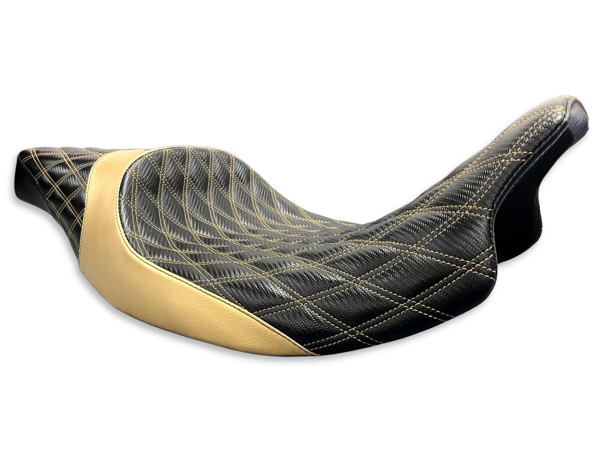 BAGGER/TOURING: FASTBACK/SQUAREBACK Double Diamond Tuck Gold