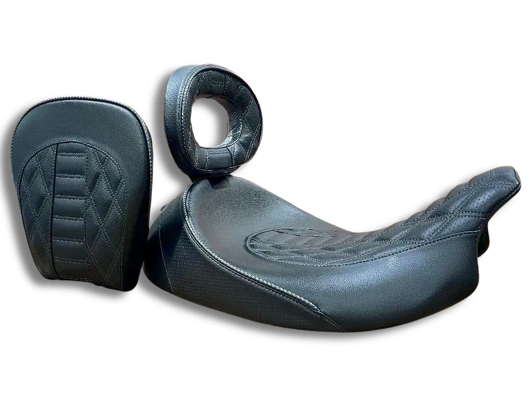 BAGGER/TOURING: SOLO SEATS CVO 3D Double Diamond Double Tuck & Roll ...