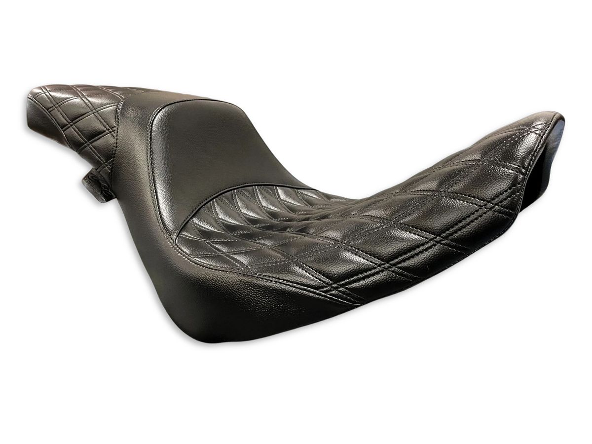 SOFTAIL SQUARBACK: WALL Double Diamond Tuck