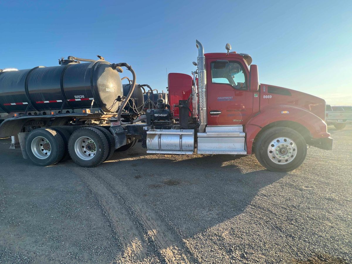 Tractor - Day Cab Combo - Vacuum/Wet