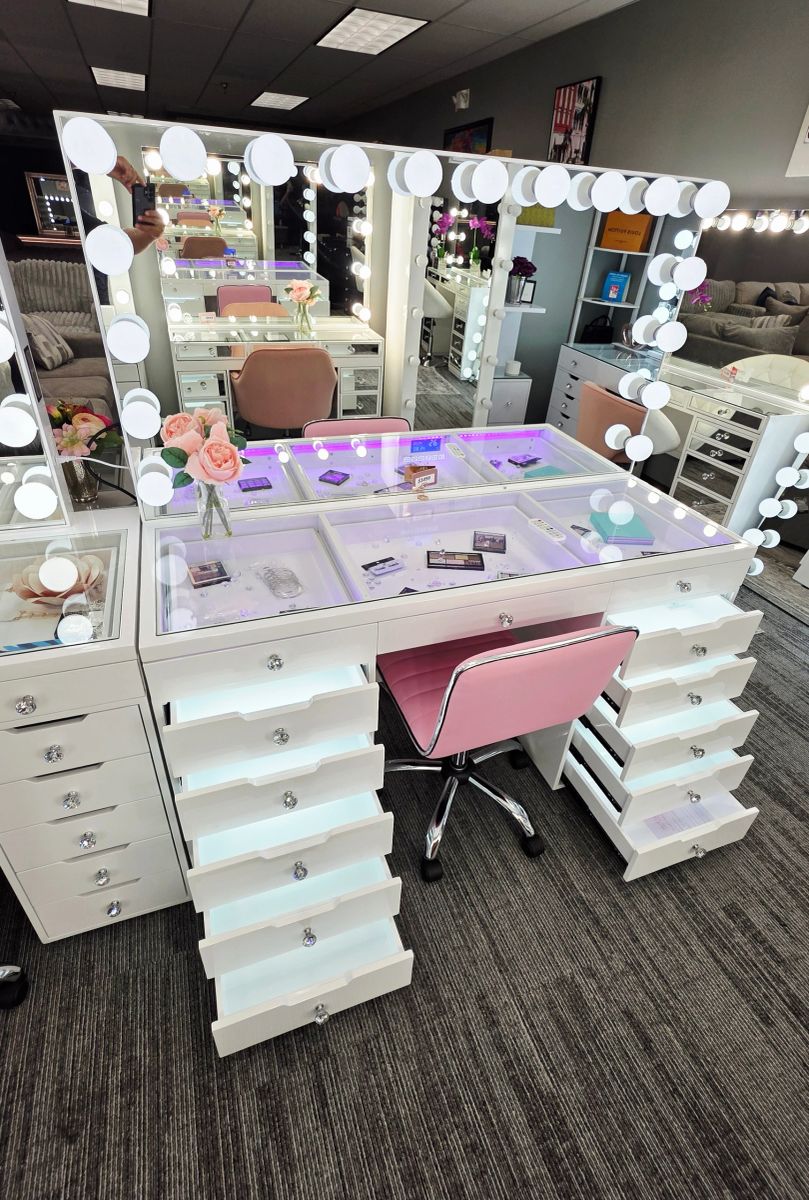 SALON QUALITY VANITY