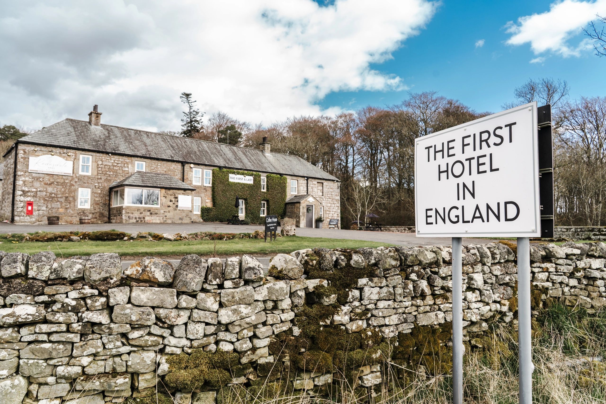 Book Your Stay at The Redesdale Arms Hotel