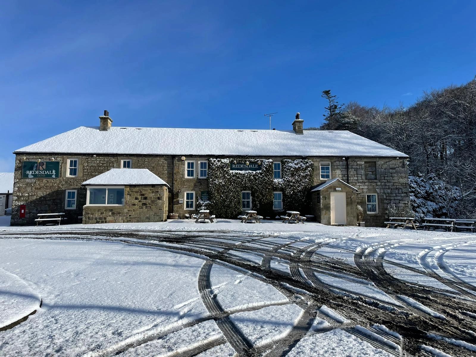 Book Your Stay at The Redesdale Arms Hotel