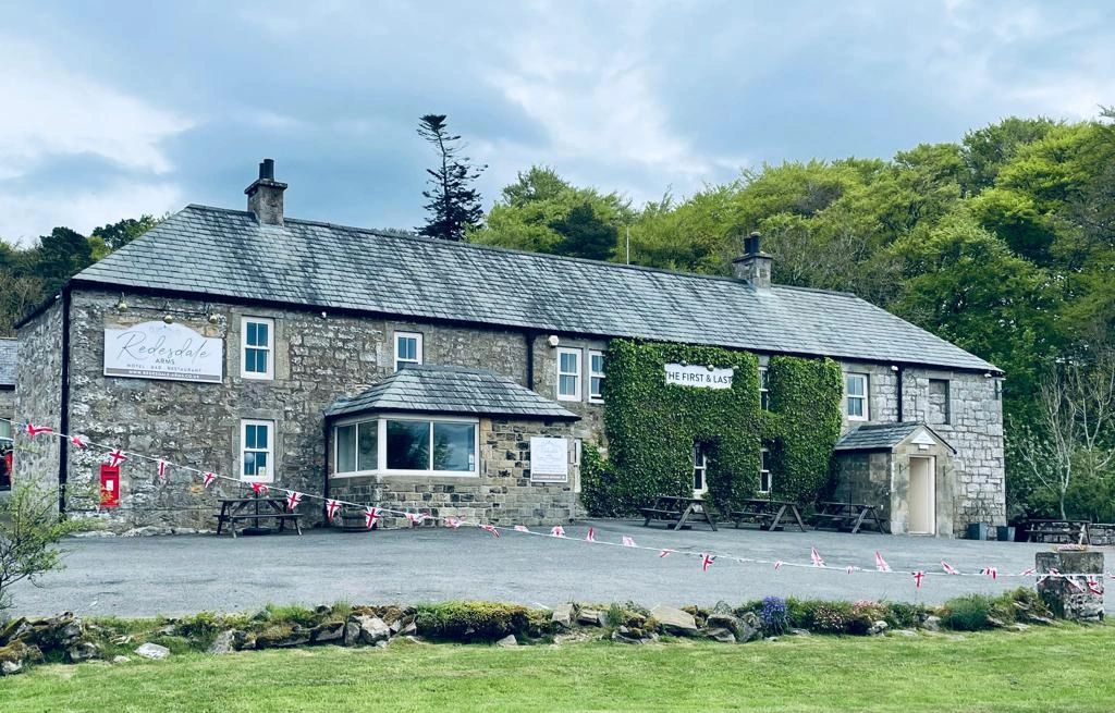 Restaurant and Bar | The Redesdale Arms