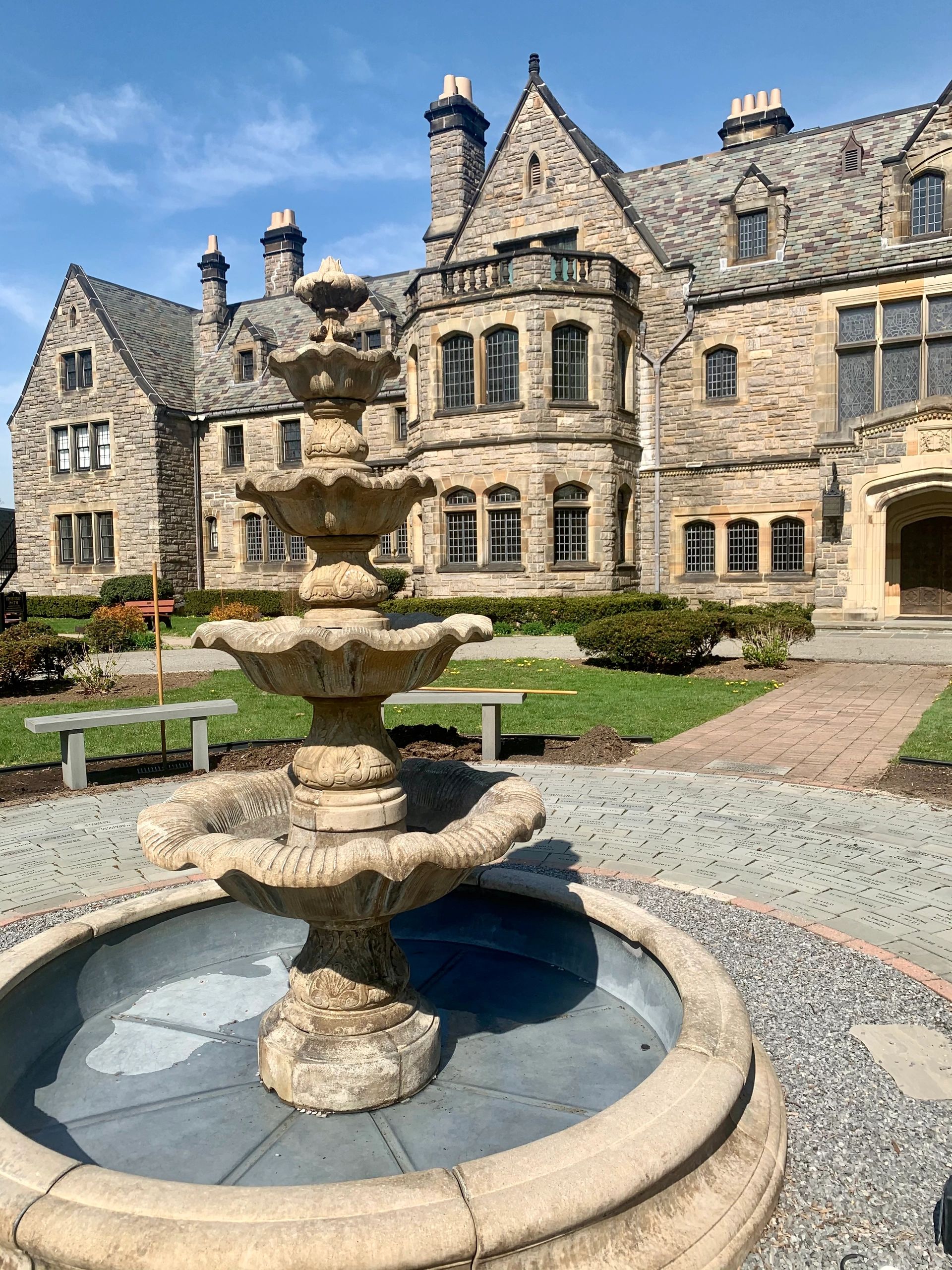 Mill Neck Manor: A Beautiful LI Building with an Amazing History