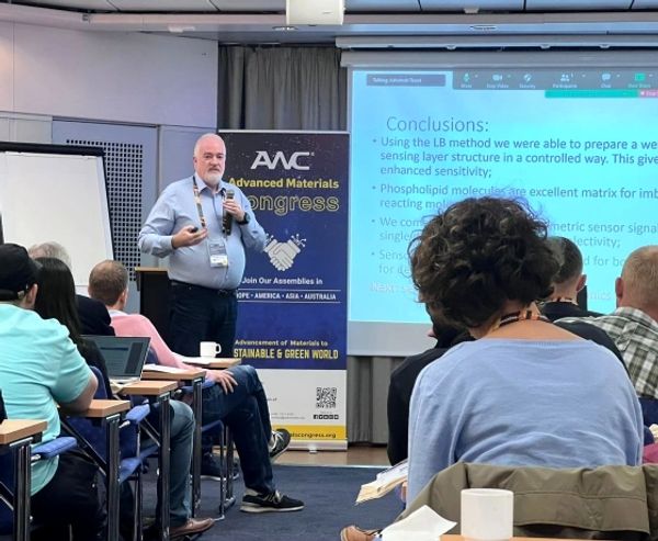 Advanced Materials Congress