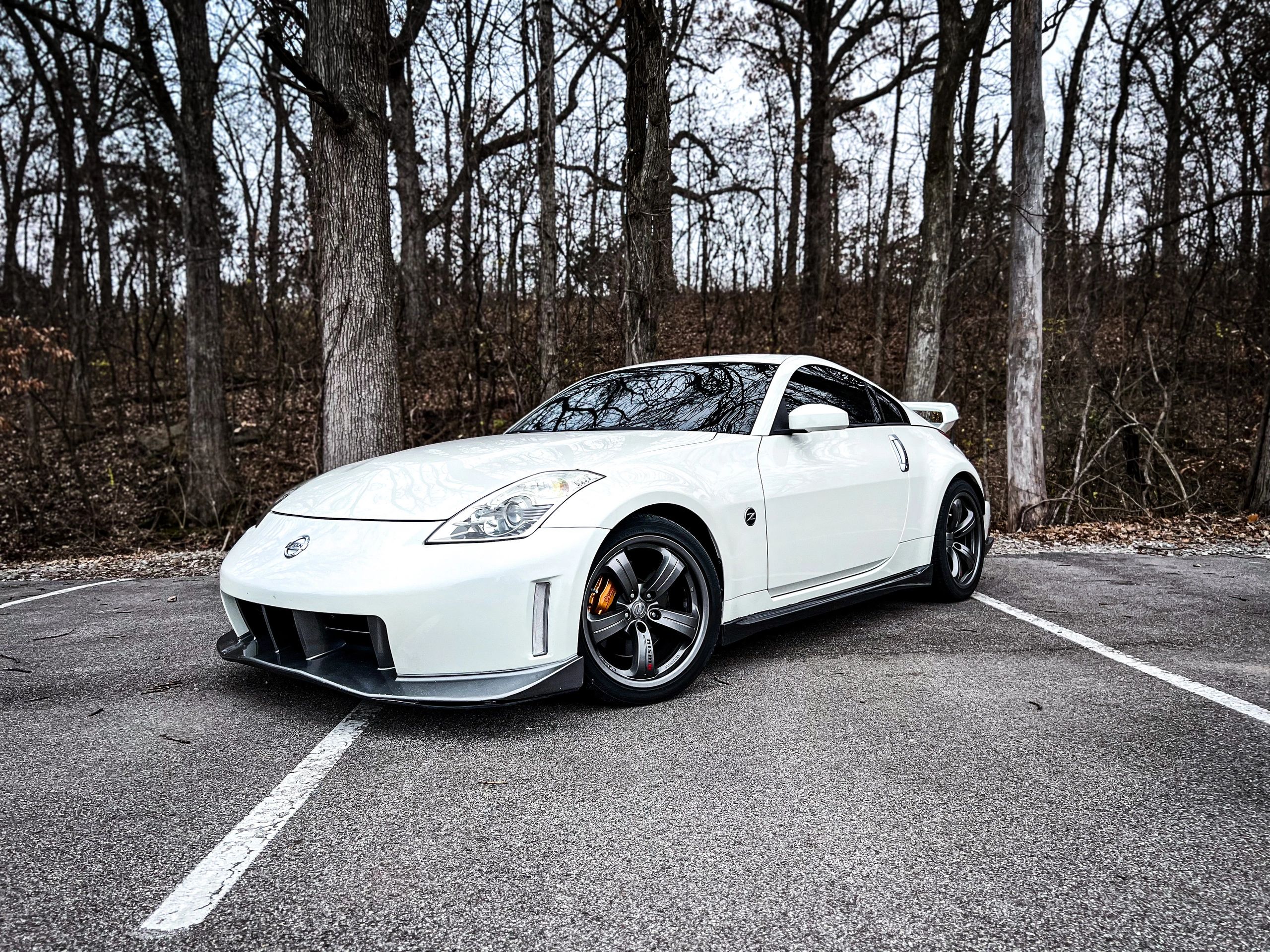 350z Nismo White