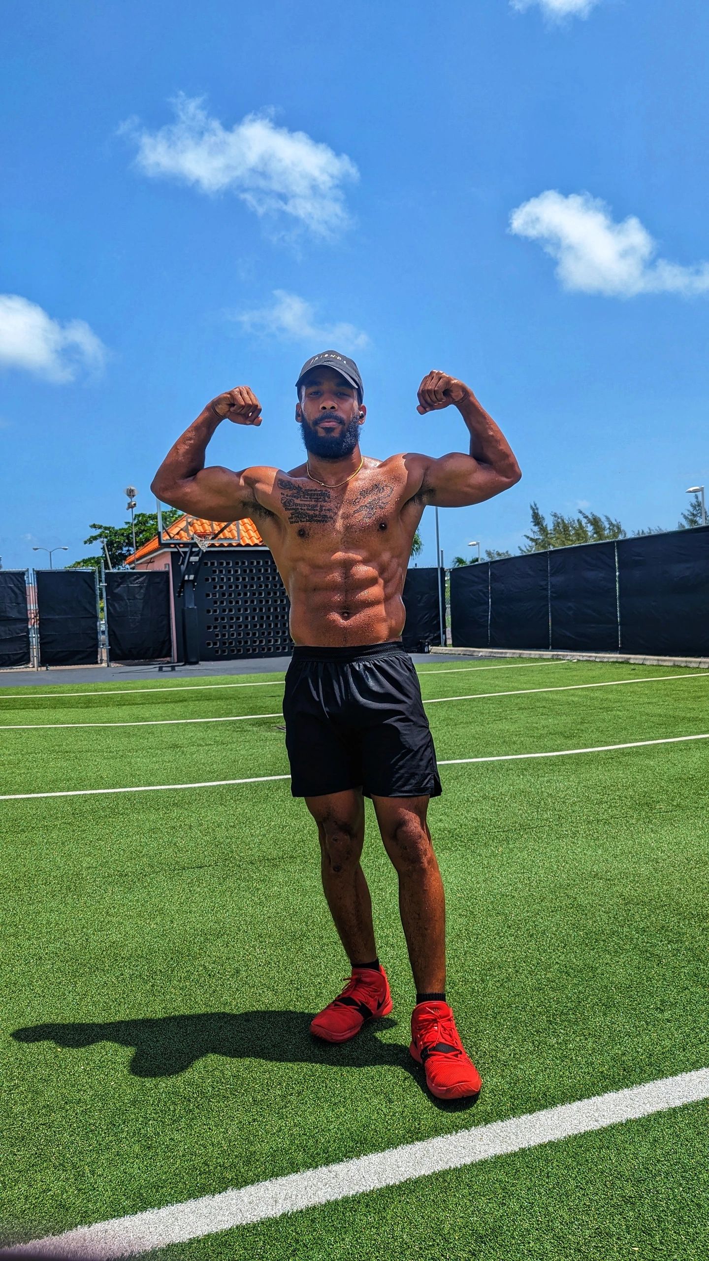 Get Fit Online with SculptedbyNikko