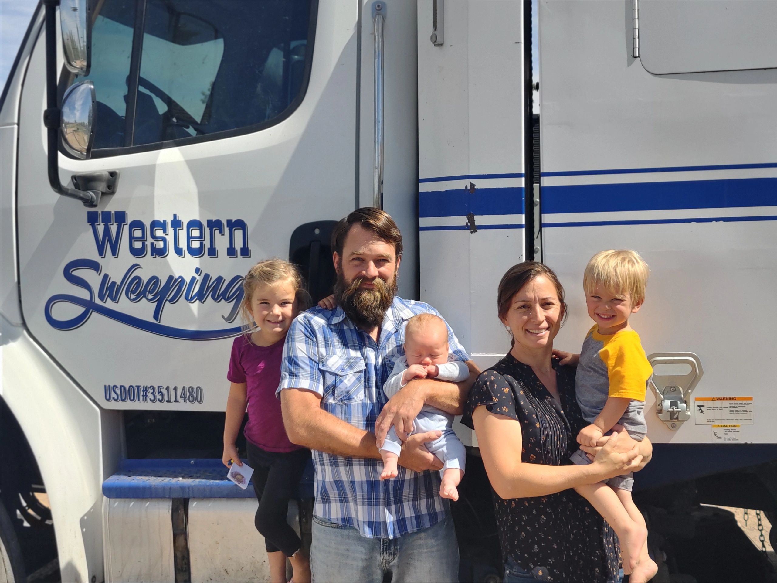 Western Sweeping - Street Sweeping, Trackout Cleanup