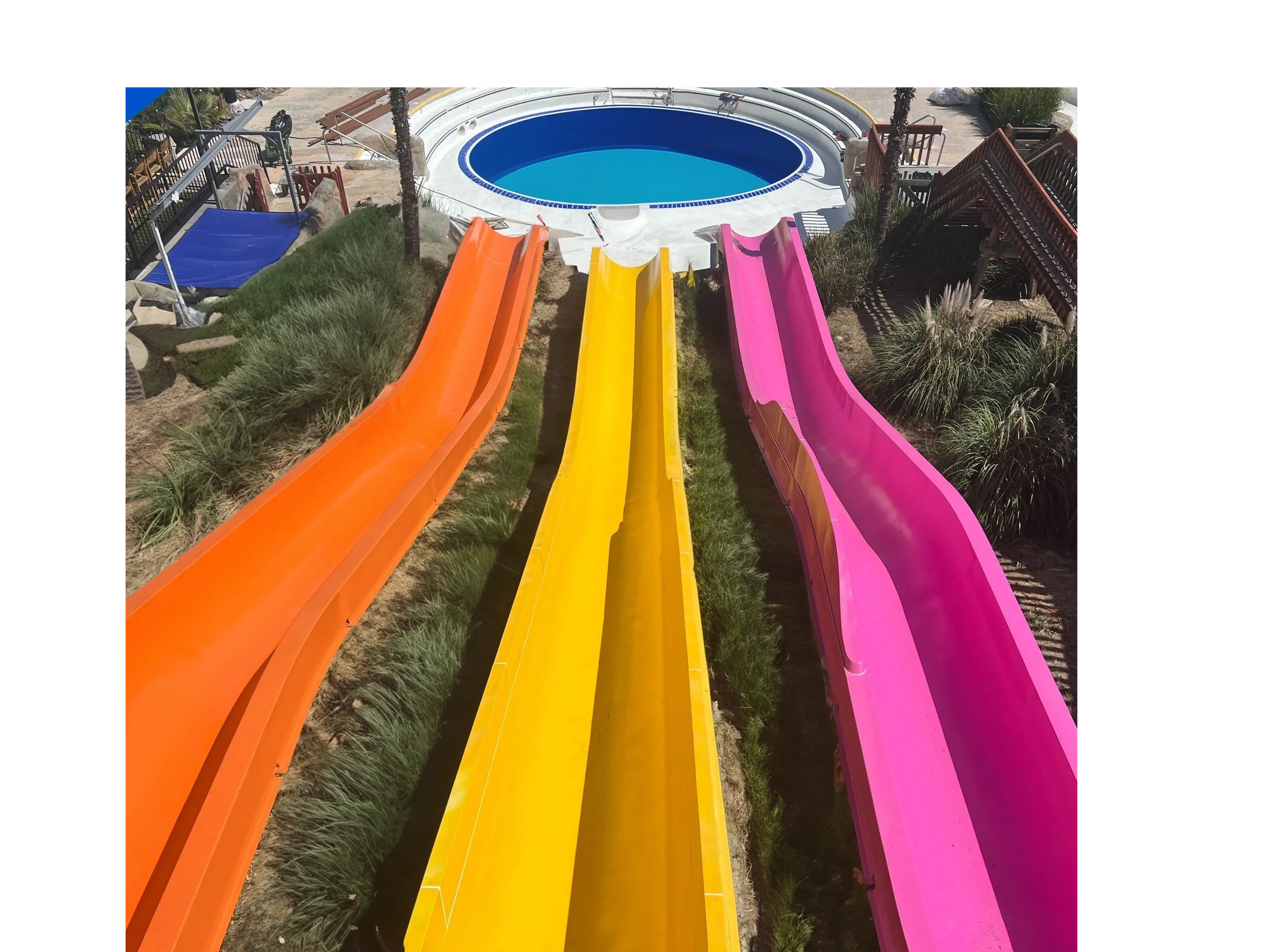 Water Slide Gelcoat Repair and Painting - SlidePros