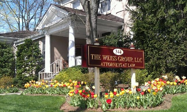 The Weiss Group LLC
