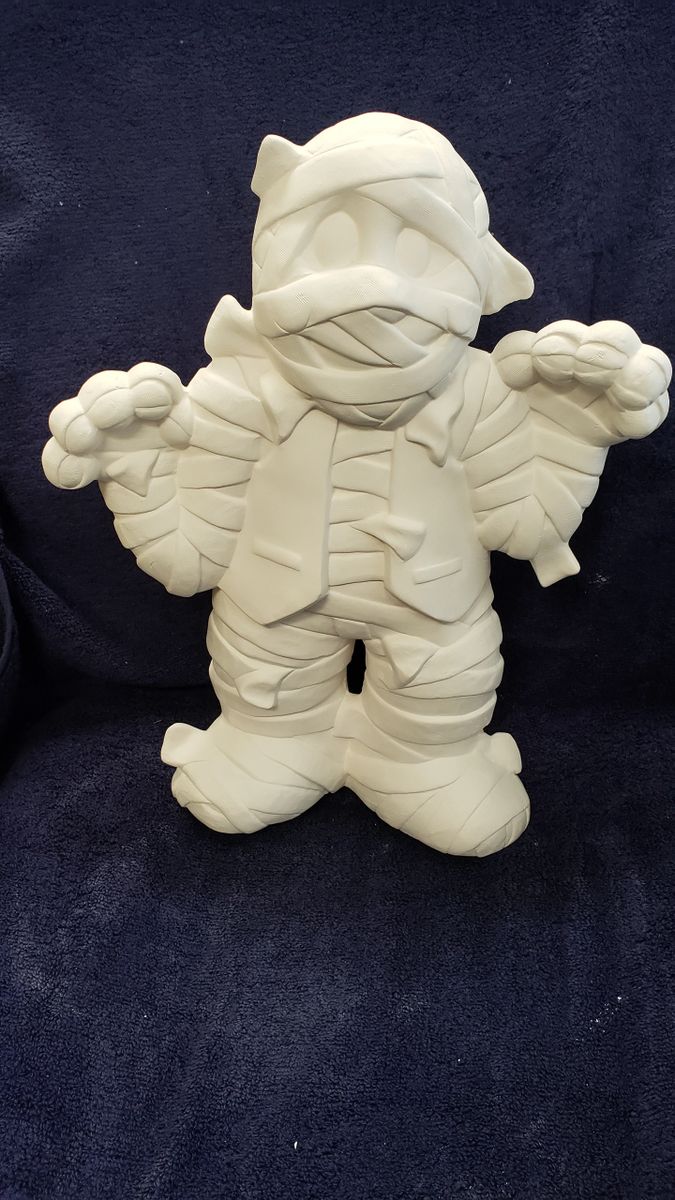 Clay Magic 735 Mummy - Bisque (Ready to Paint)