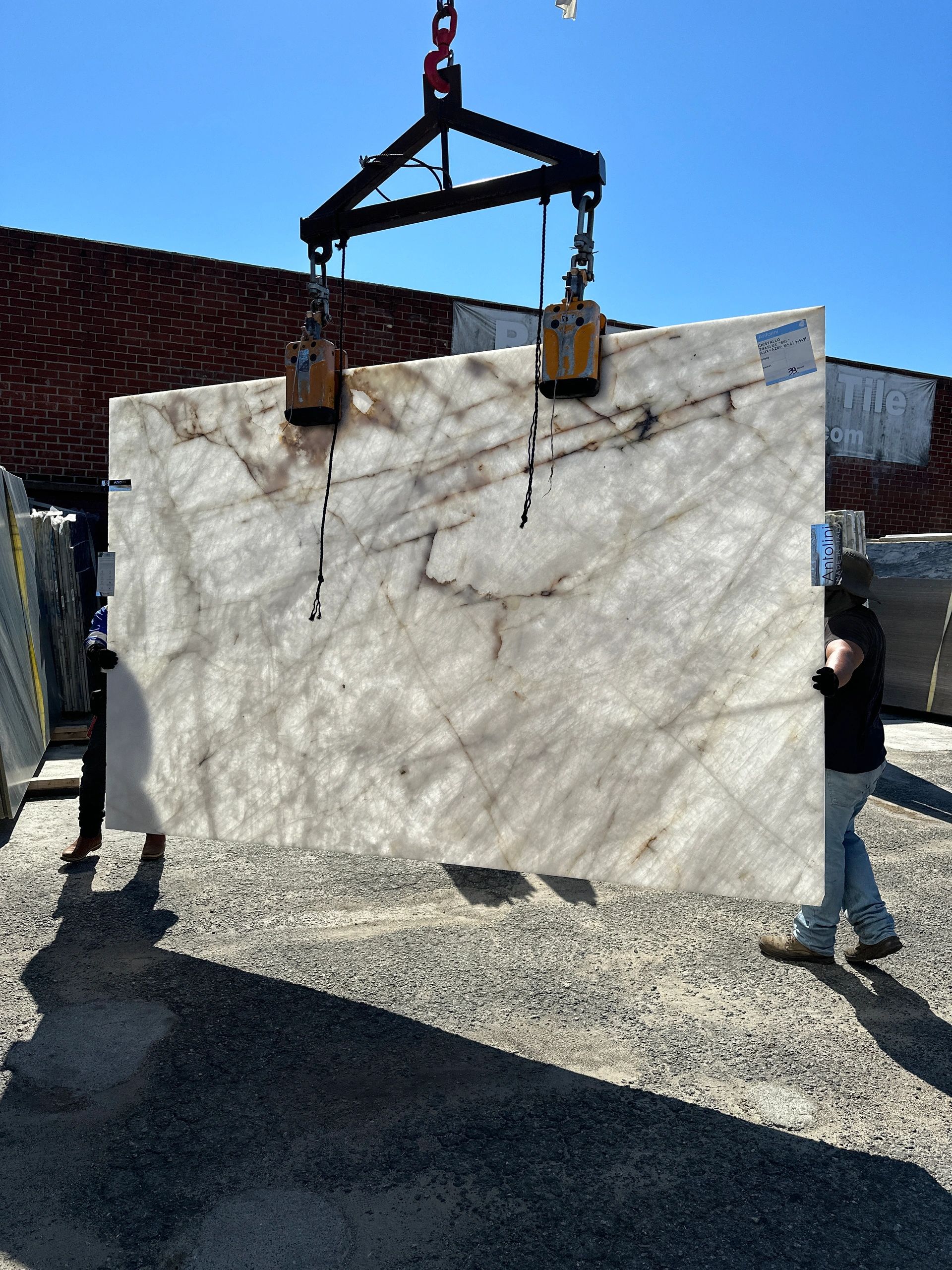 Antolini Natural Stone Quartz Slabs in Los Angeles
