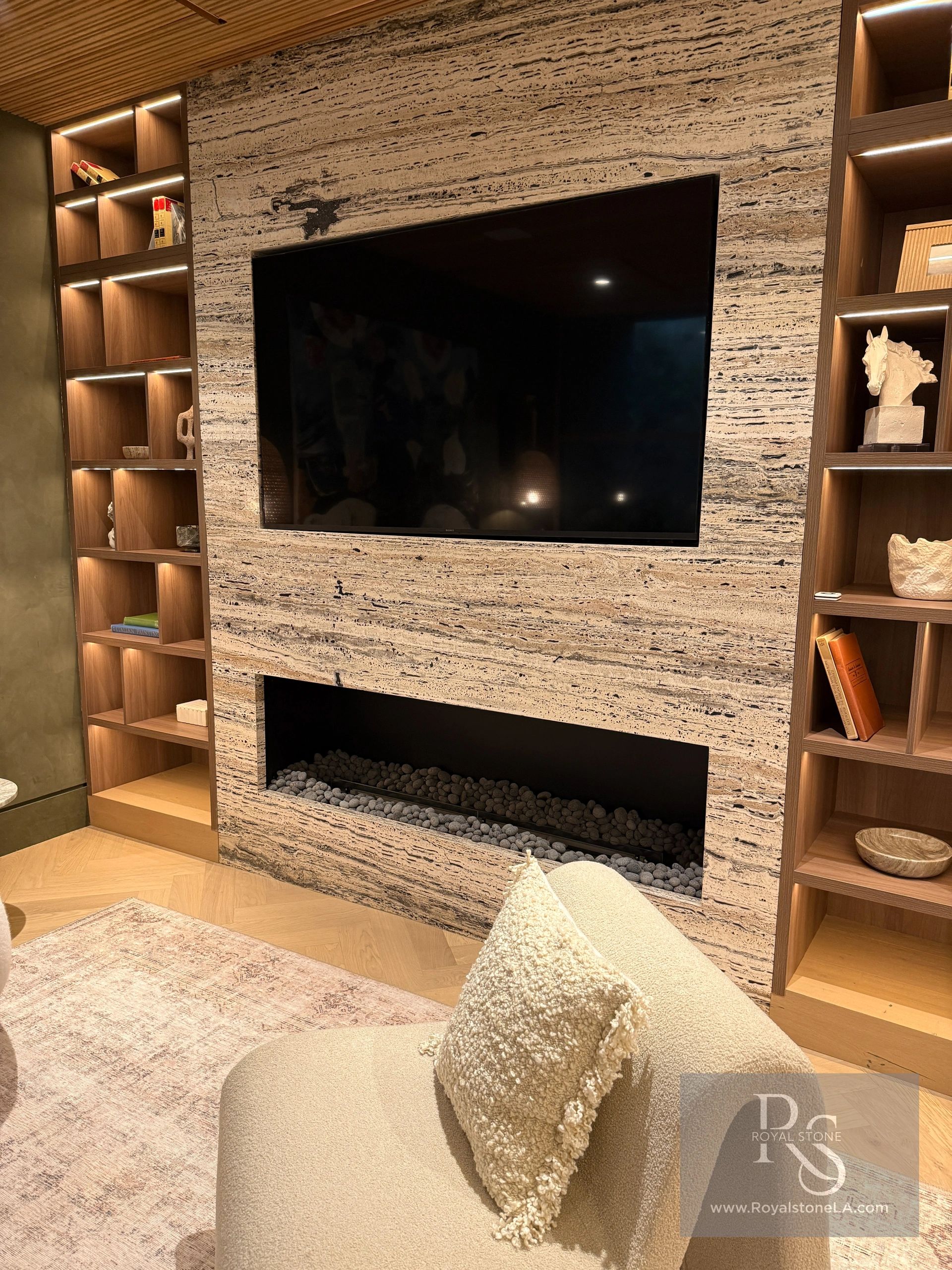 Antolini Travertine Black Label – Filled and Leathered