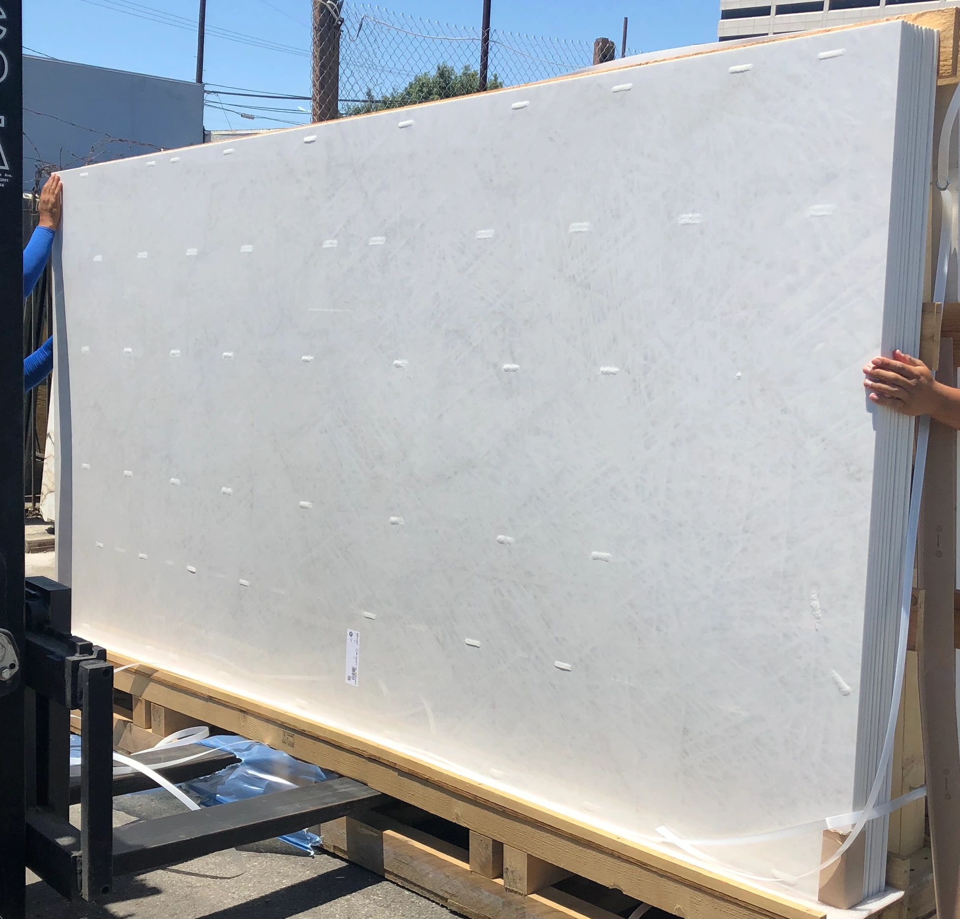Level Cristallo Porcelain Slab Polished 63" x 126"