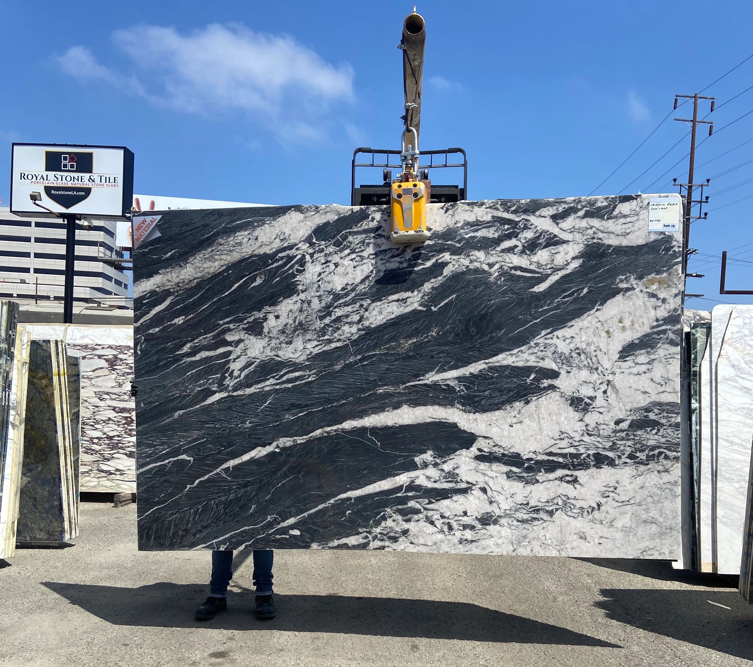 ANTOLINI CRISTALLO BLACK & WHITE SLAB POLISHED QUARTZITE