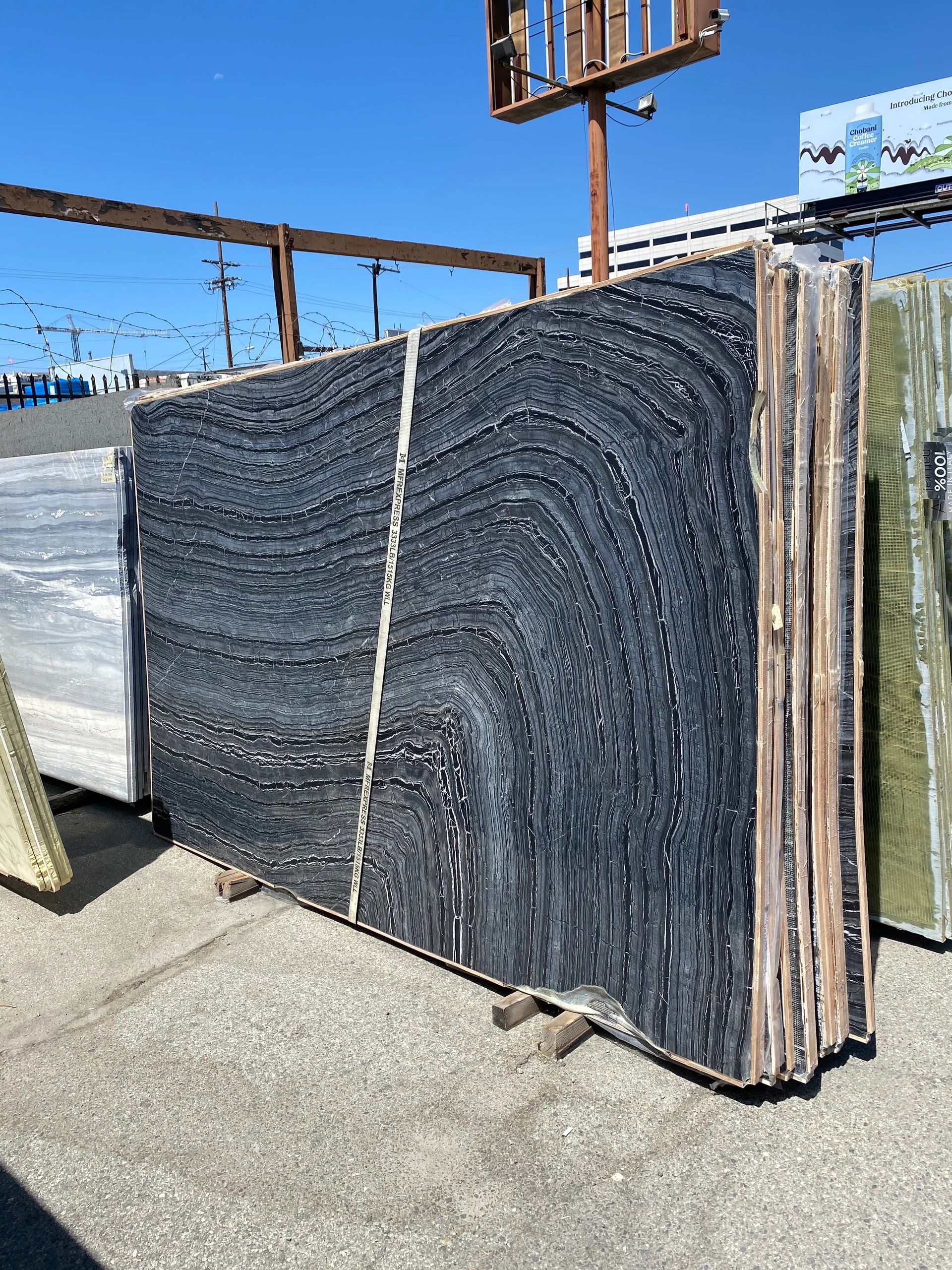 Silver Wave Marble Slabs - Kenya Black Marble Slabs
