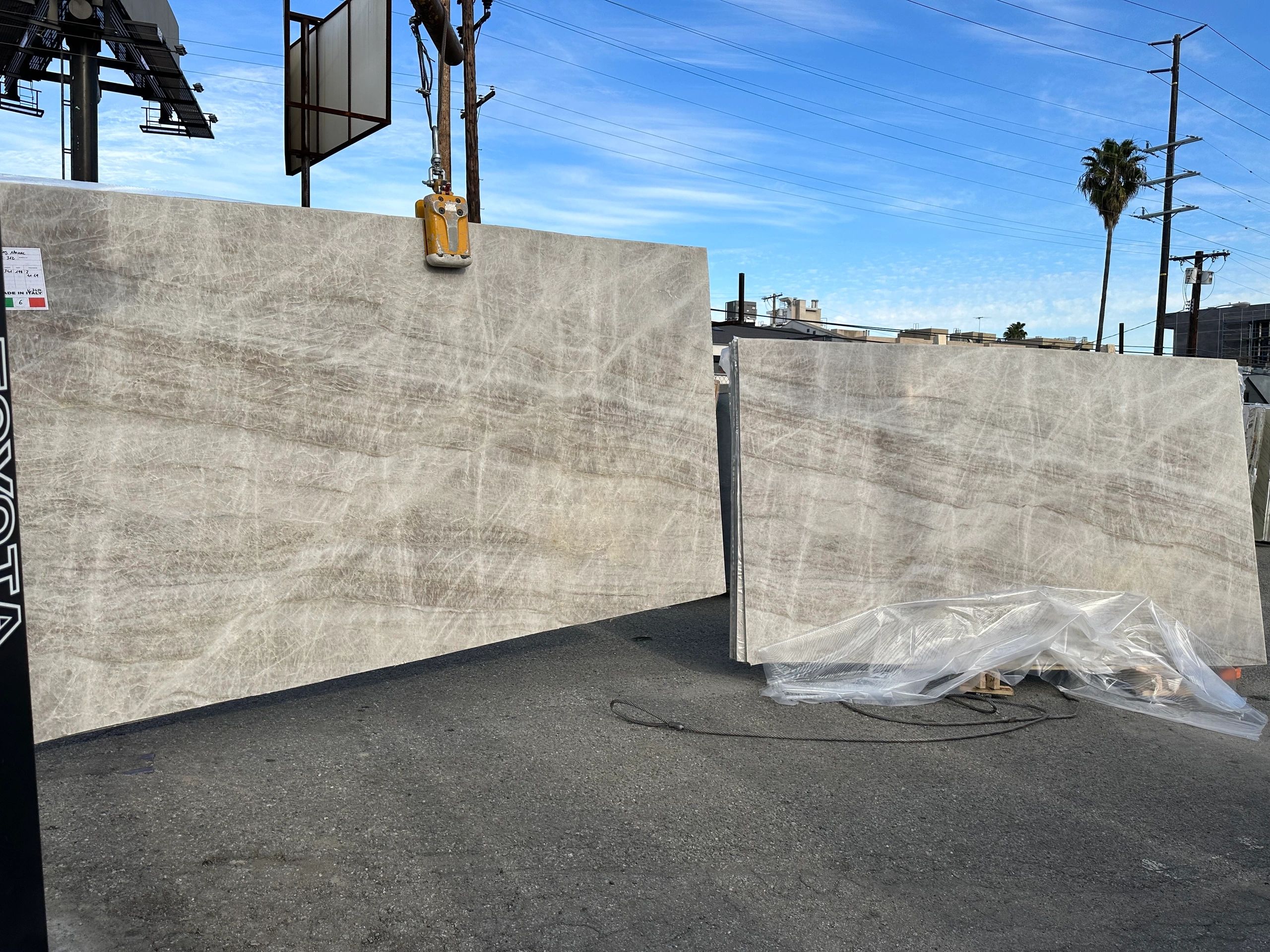 Taj Mahal Flow Pattern Quartzite Slabs Honed Finish or Leahter