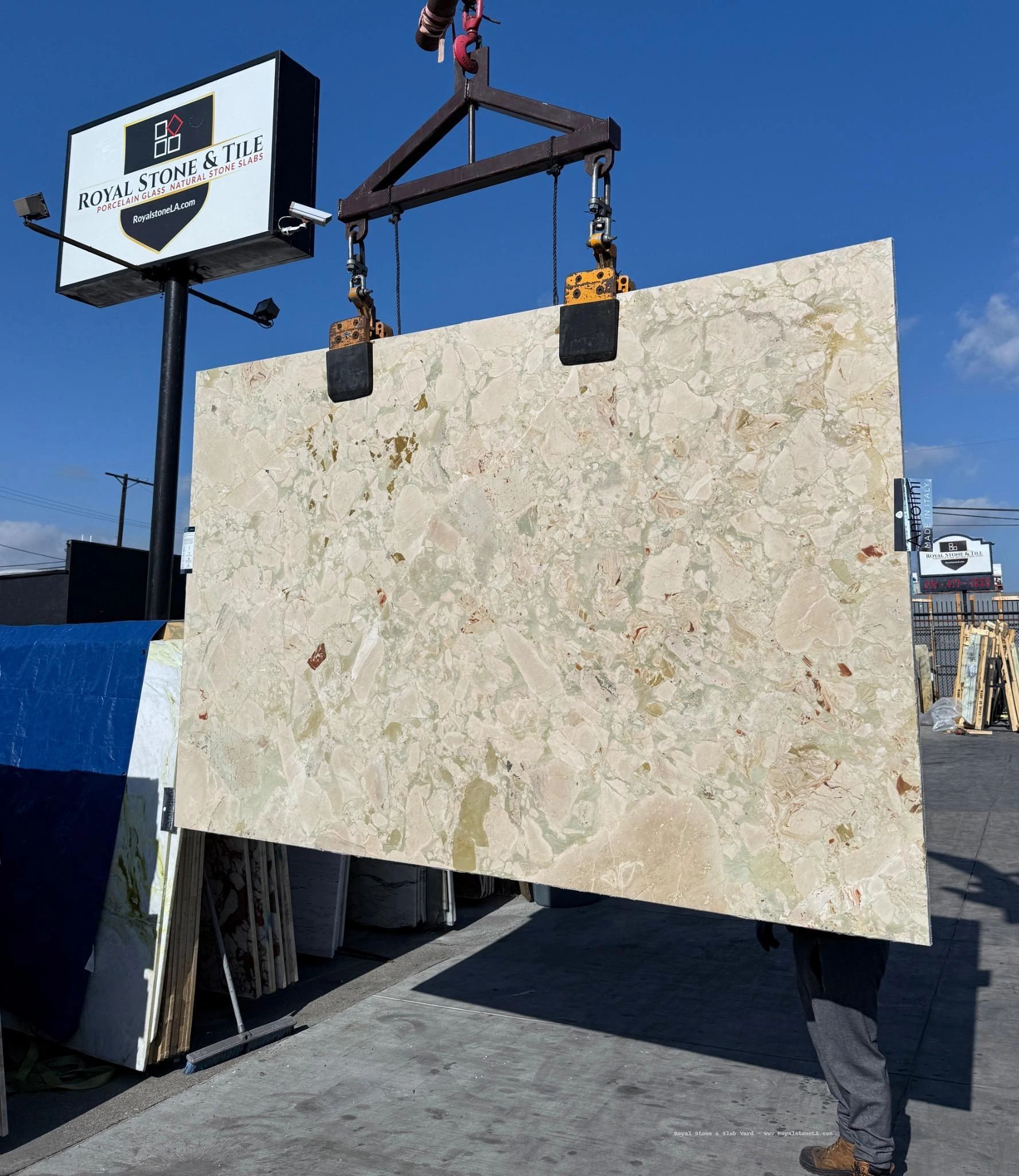 Ceppo Avorio Italian Marble Slabs from Antolini at Royal Stone