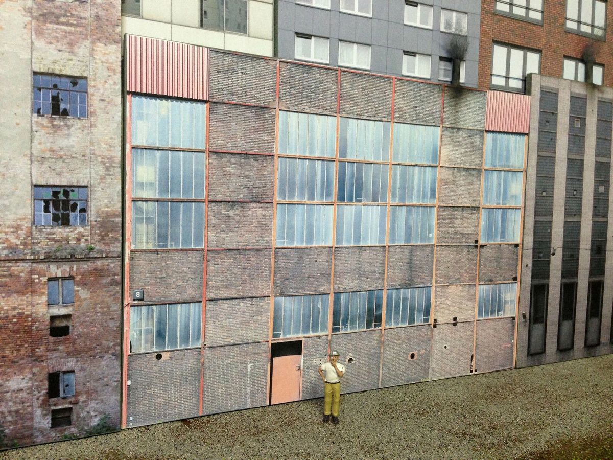 O Scale Industrial #5 Factory Building Flat