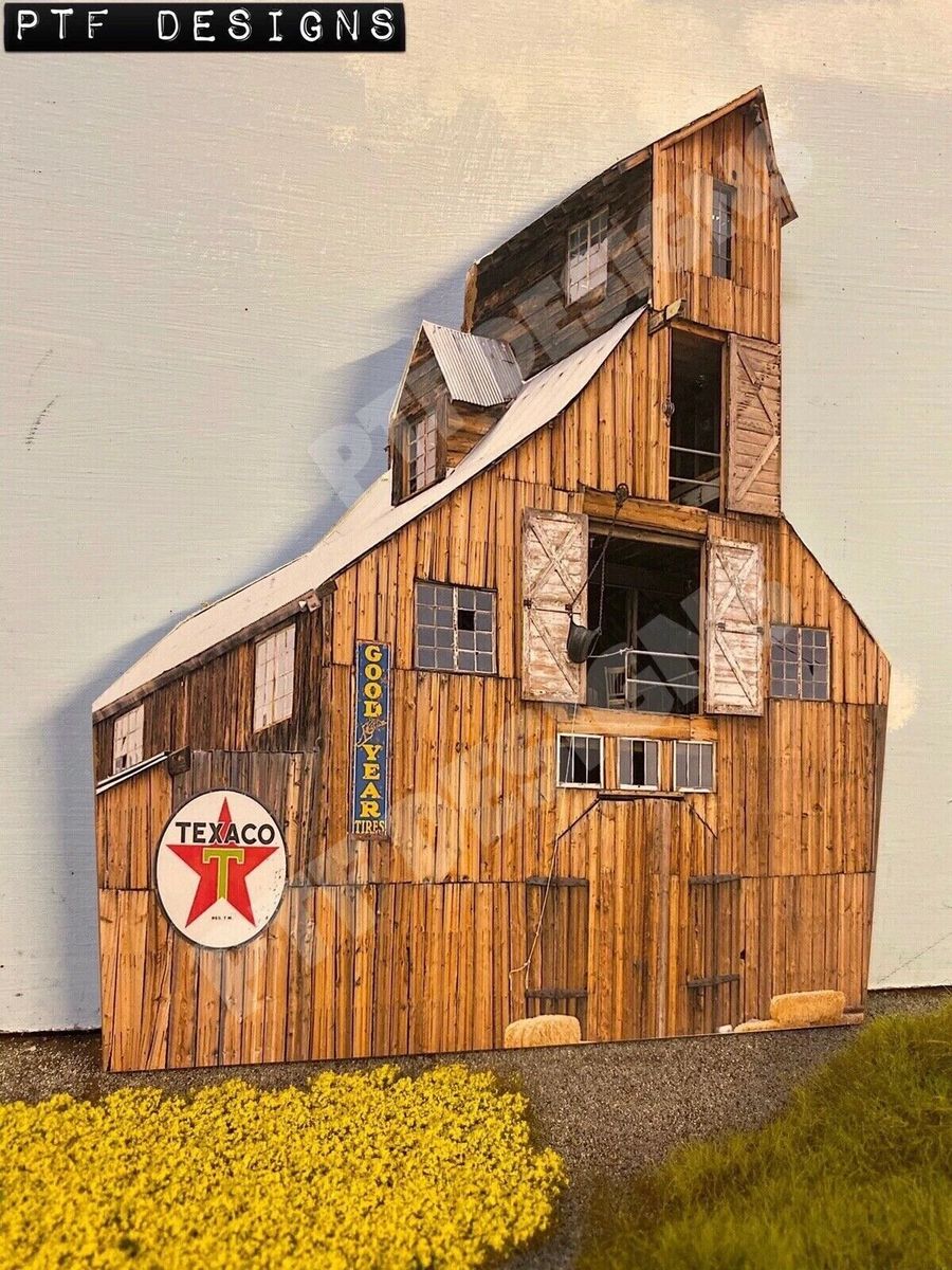 S Scale Tall Barn Building Flat