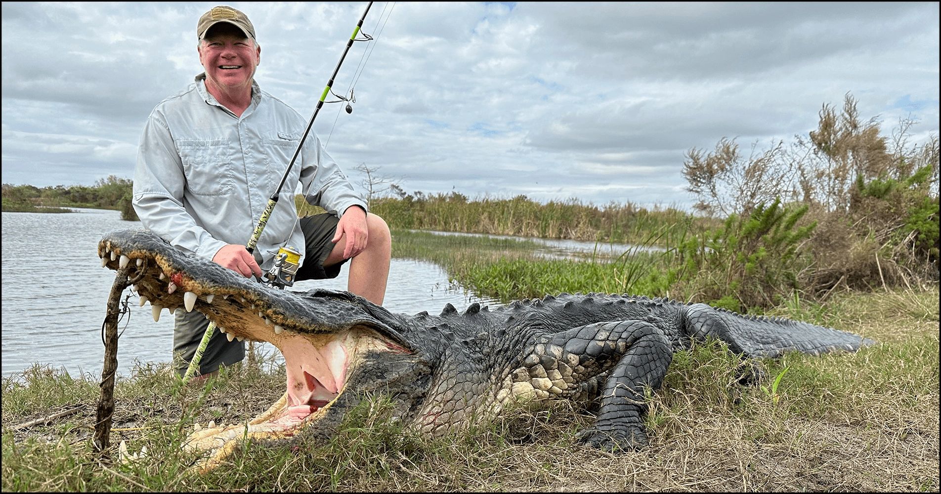 Epic Jurassic Gator Hunt: Conquer the Florida Wild!