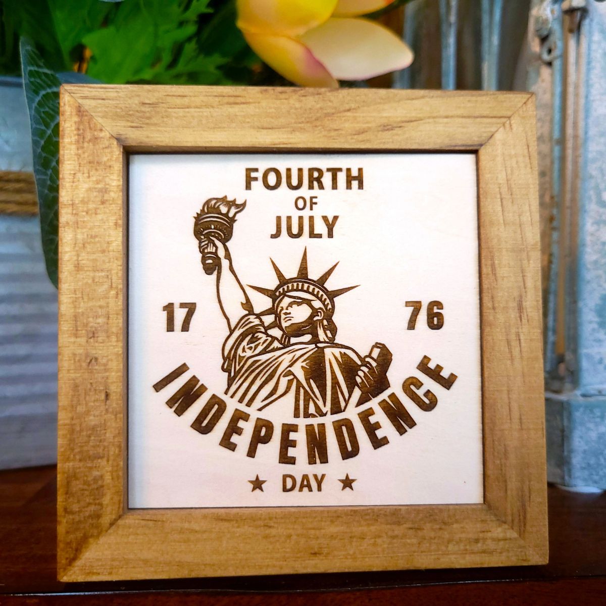 5 Inch Wood Frame Home/Office Decor Patriotic Statue of Liberty Display ...