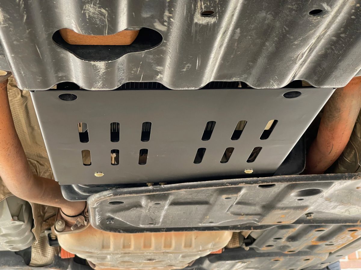 Transmission Skid Plate for Jeep Grand Cherokee (WK2)