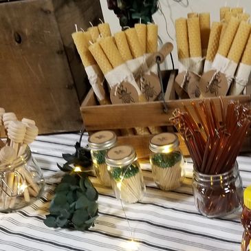 Double R Honey Farms - Beekeeping, Honey, Honey Bees