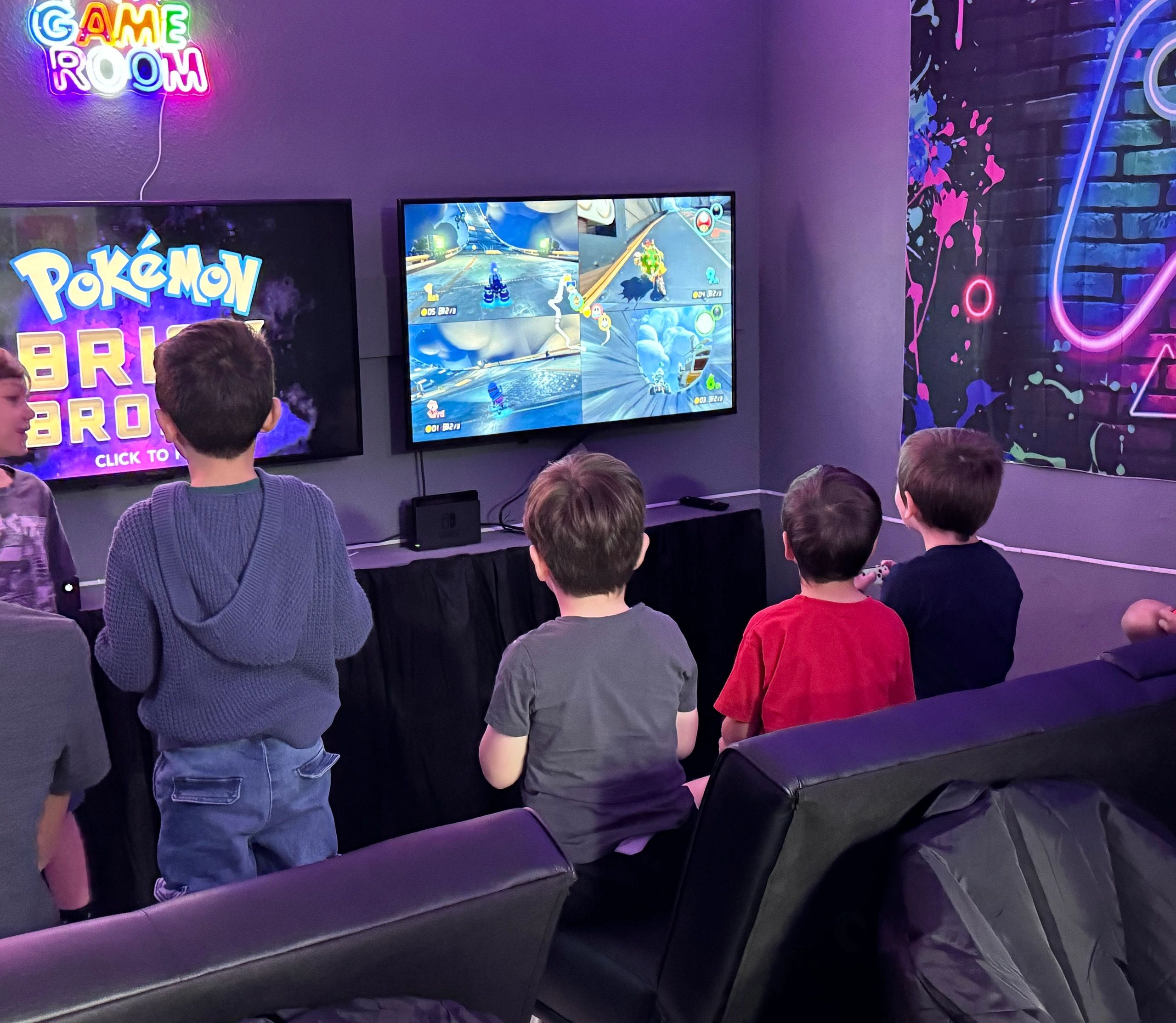 pkgaming.fun - Kids Gaming Location Burbank, Kids Gaming Party Venue ...