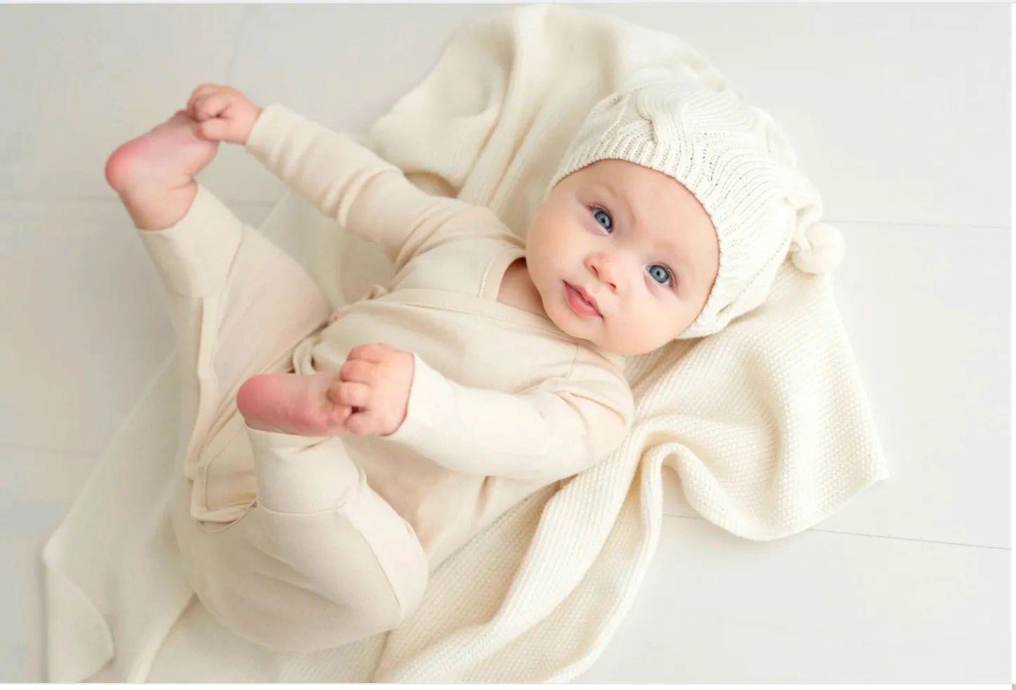 Snug Clothes for Babies | Stylish & Organic Baby Clothing