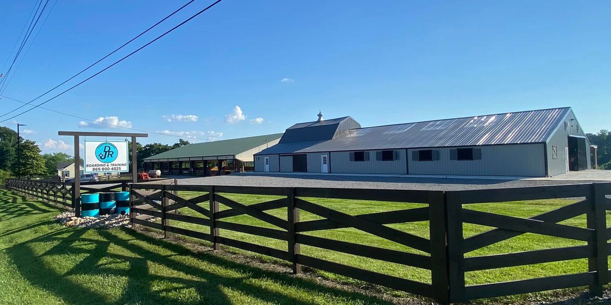 Home [diamondjranchtn.com]