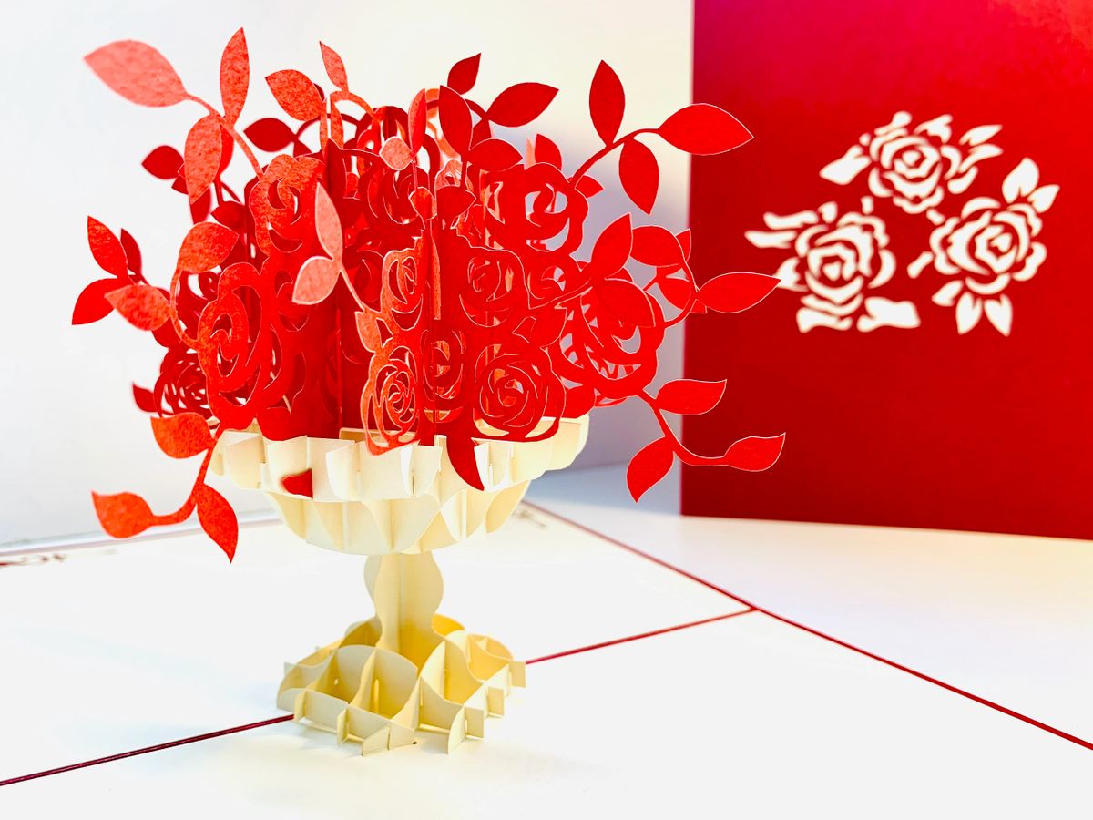 Metallic Red Rose Bouquet Flower Pop Up Pop Up Card