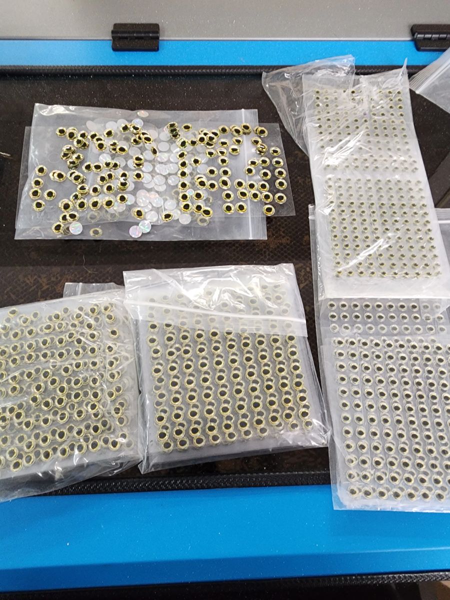 Angelic Eyes mixed sizes unreleased