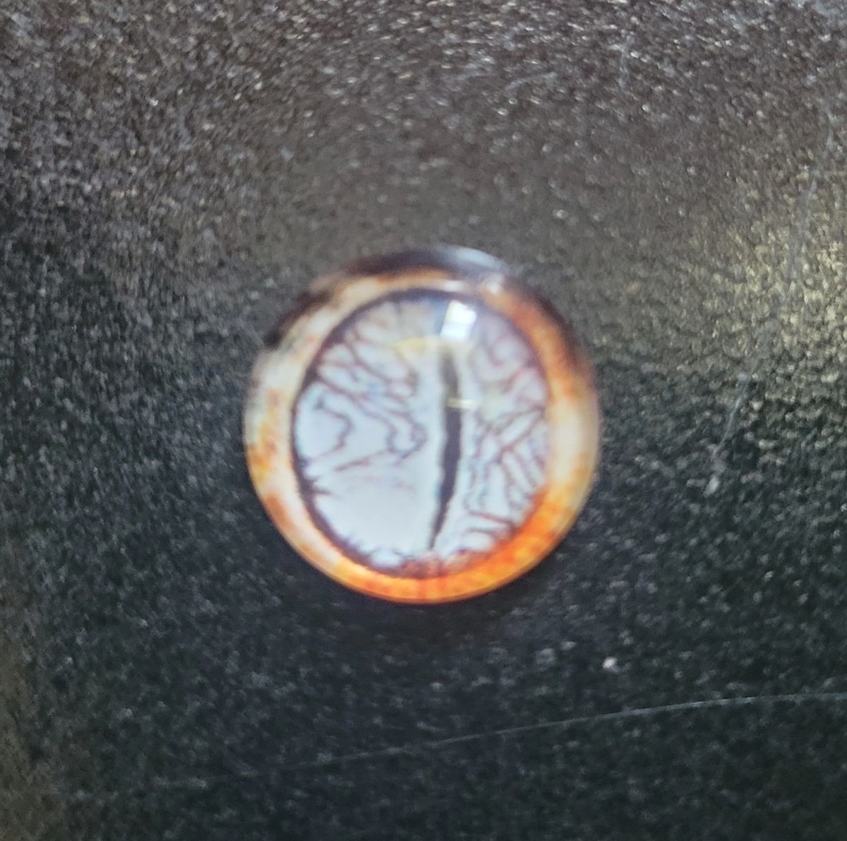 CUSTOM GLASS EYES 1552 Rage 10PK