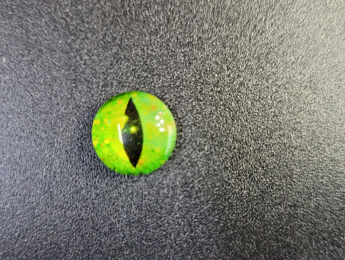 Custom Glass Eyes 975 Green Viper 10pk
