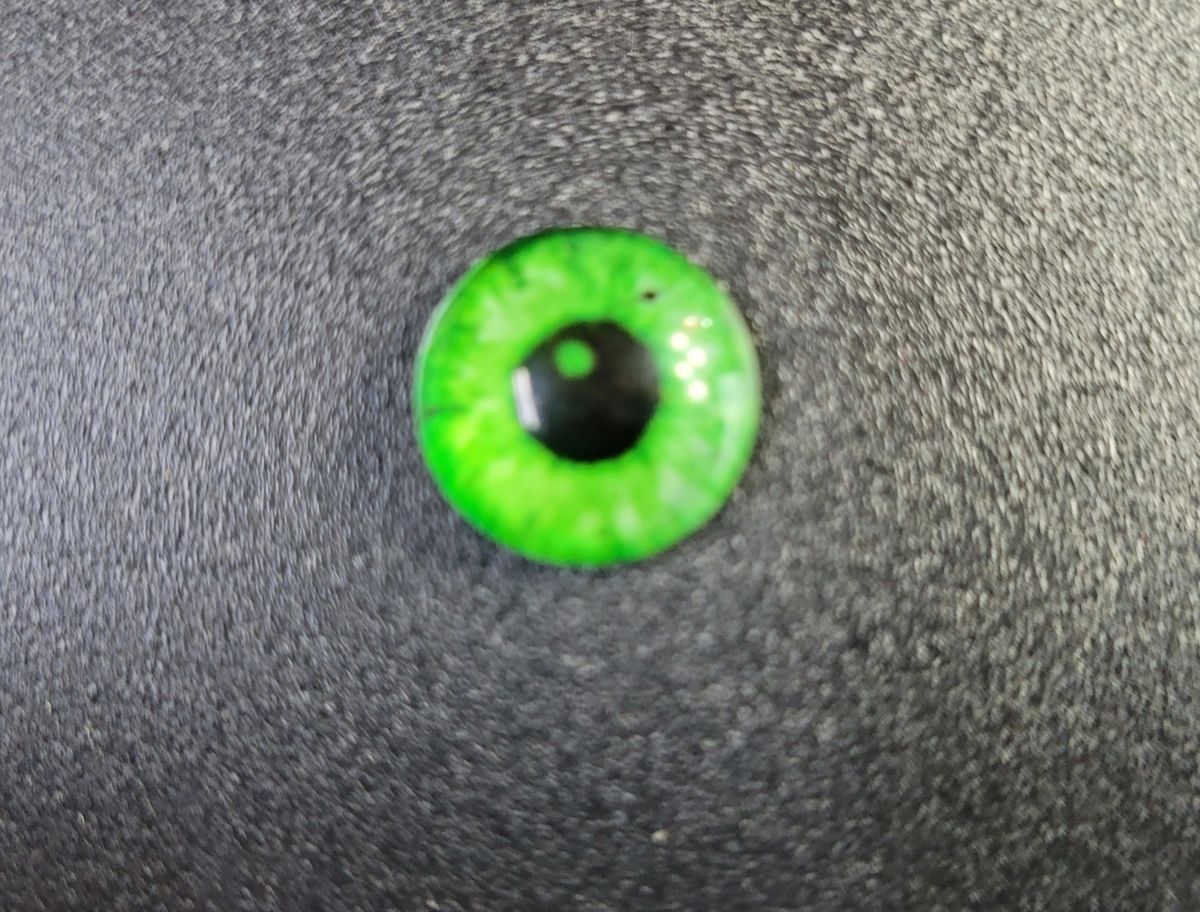 Custom Glass Eyes 812 Big Trouble 10pk