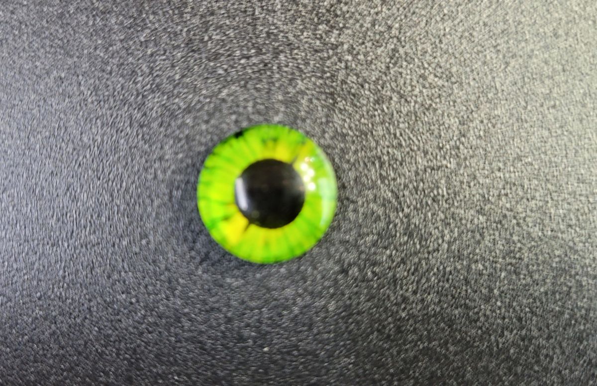 Custom Glass Eyes 971 Green Inferno 10pk