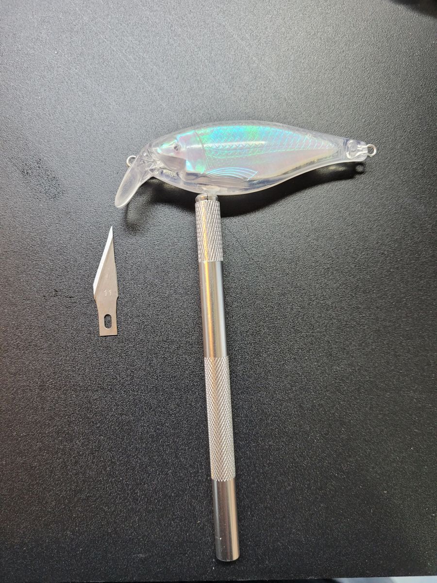 Razor knife / lure holder tool