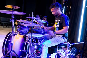 DYNAMIC SOUND HOUSTON - Music Lessons, Rehearsal Space