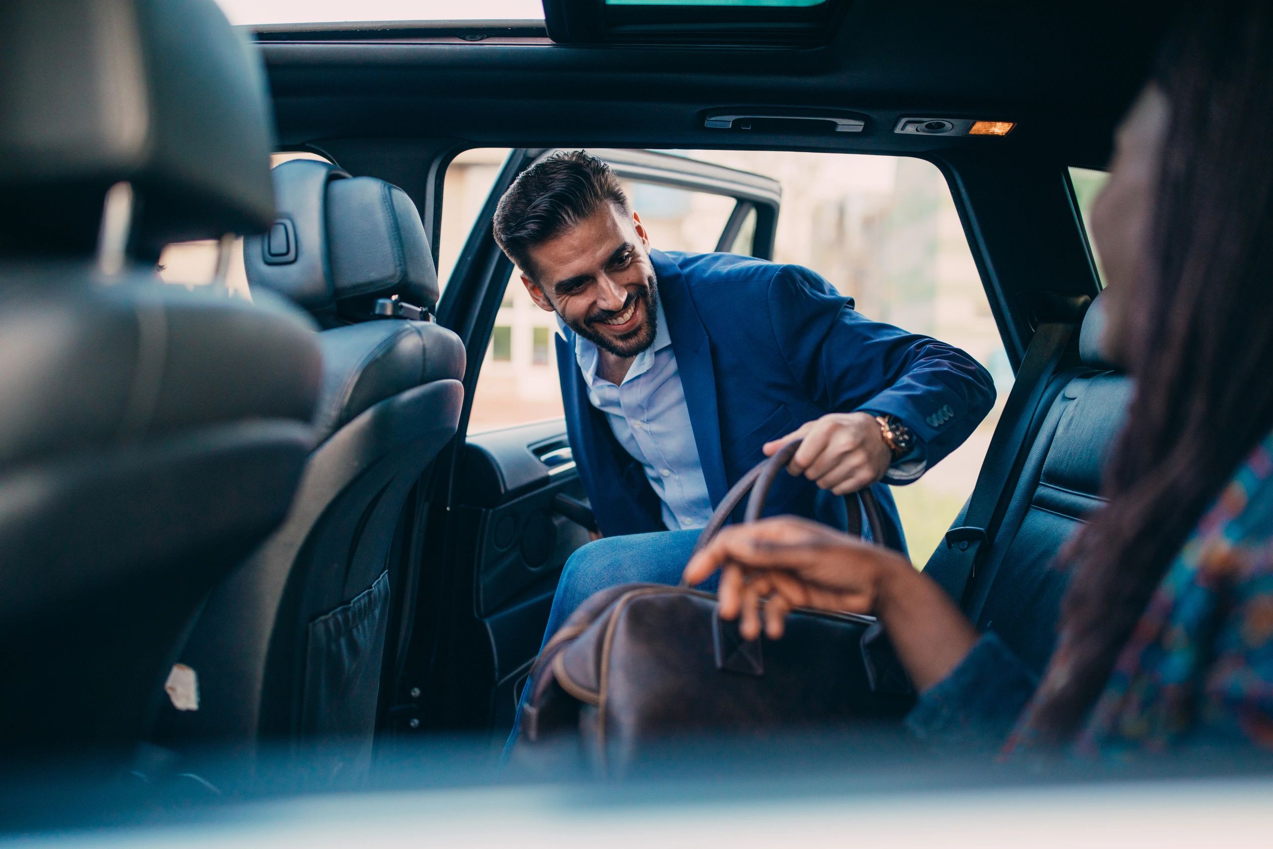 Ammy's Driving Service - Airport Shuttle Penrith