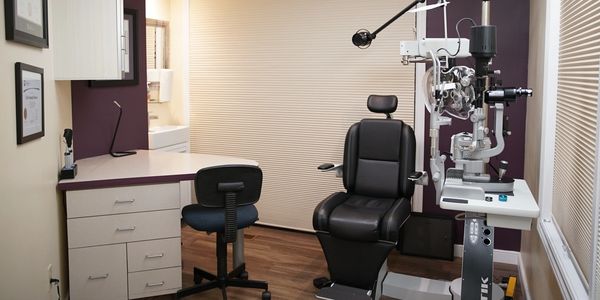Ancaster Eye Clinic | Doctors of Optometry