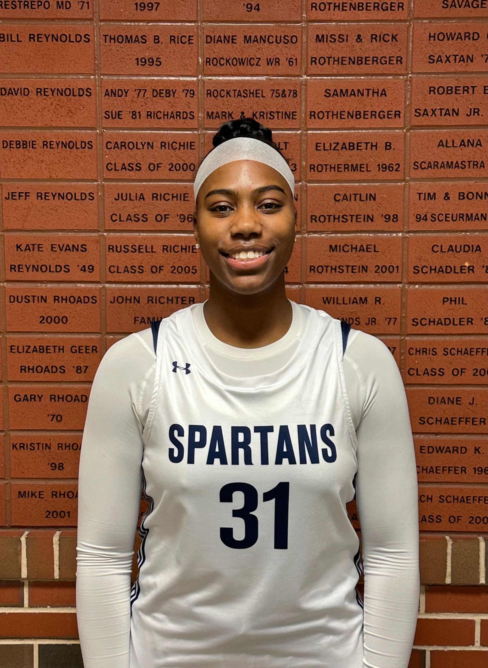 Amaya Stewart - Girls Basketball Player of the Year