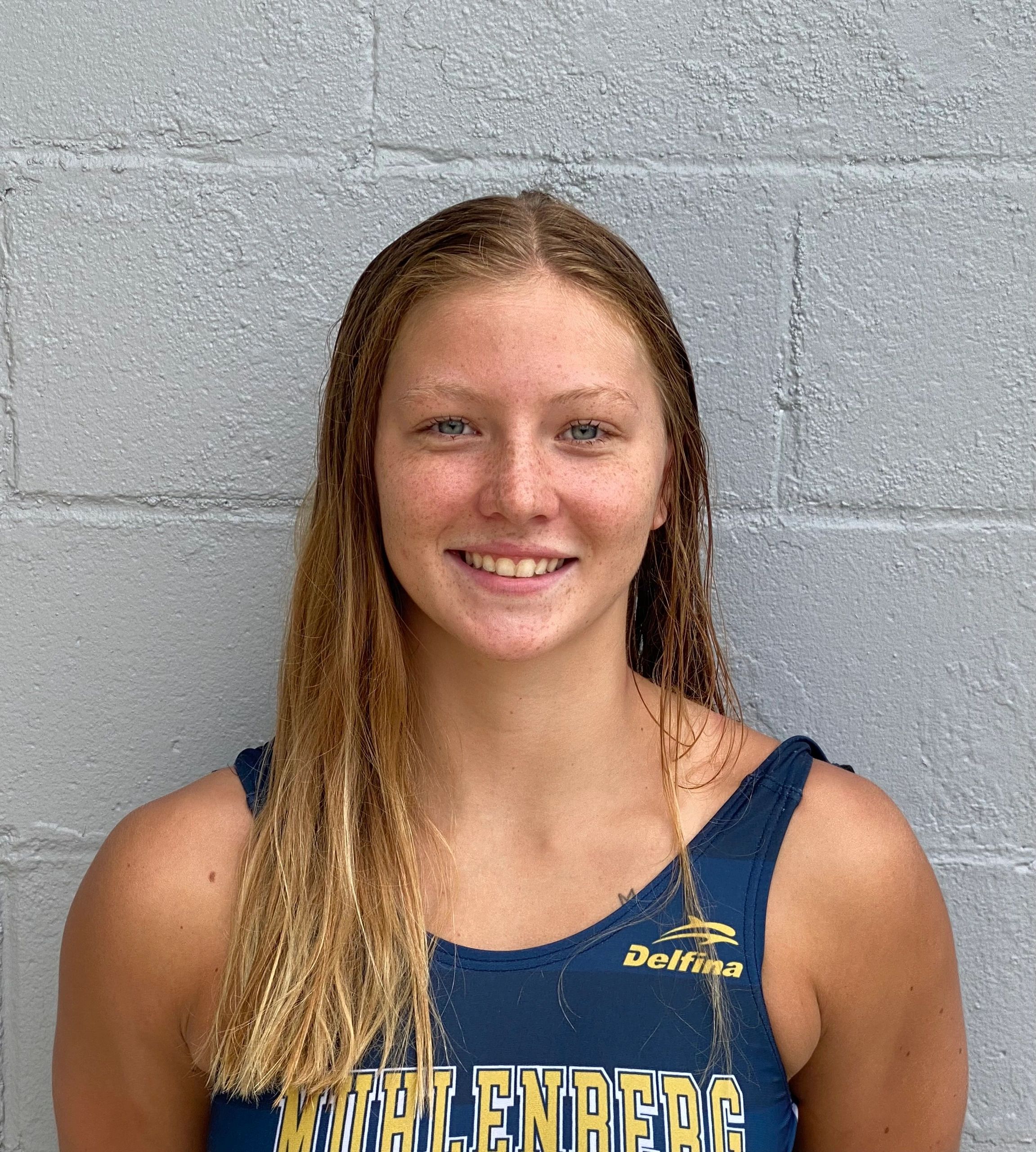 GIRLS SWIMMING & DIVING - 2022/2023 Season Preview