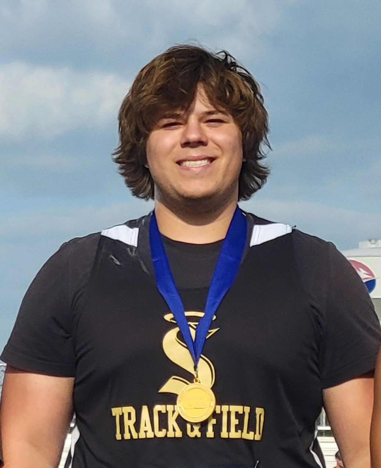 Mider wins shot put GOLD at District III 3A championship