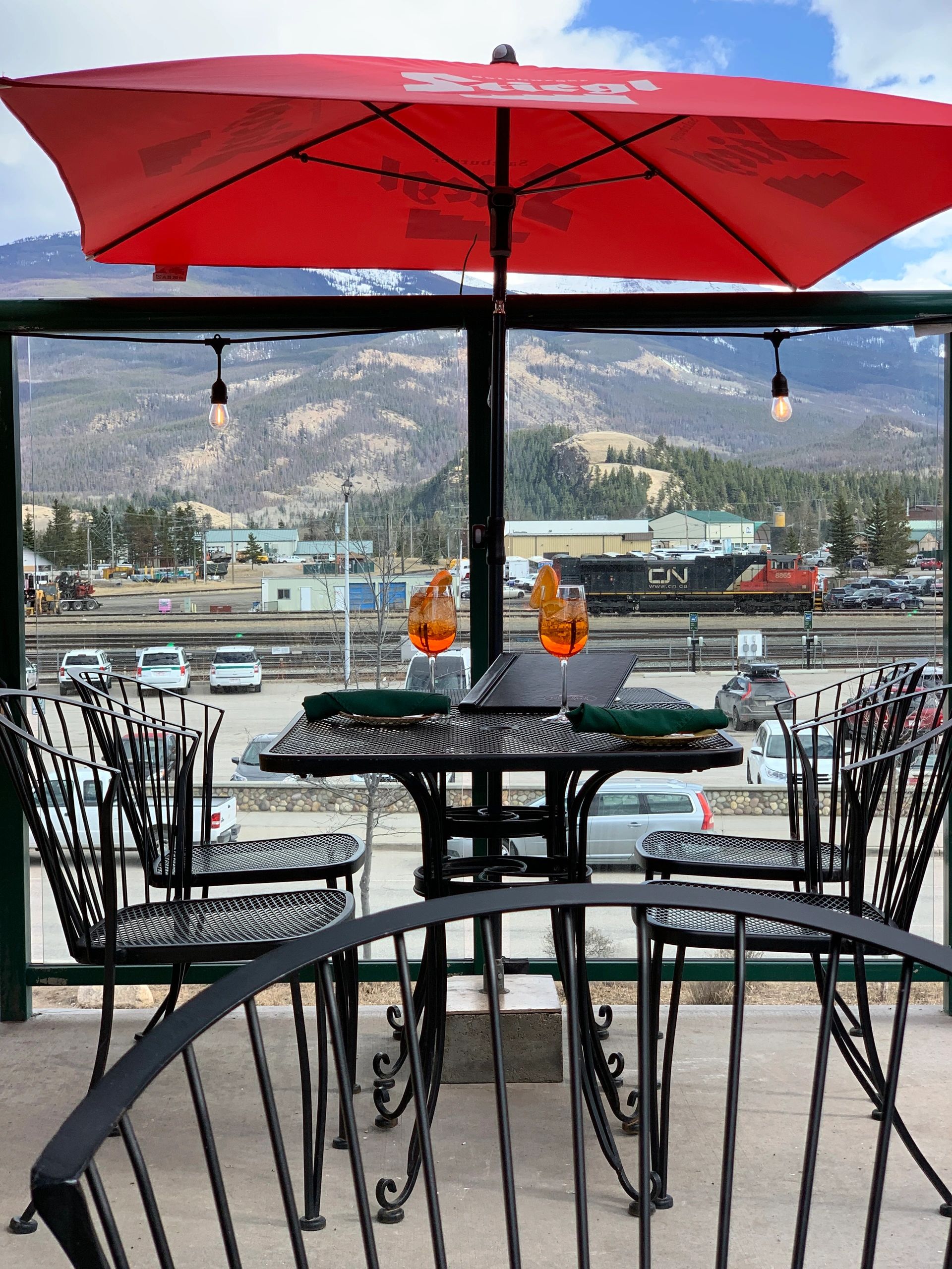 HOME [fiddleriverrestaurant.com]