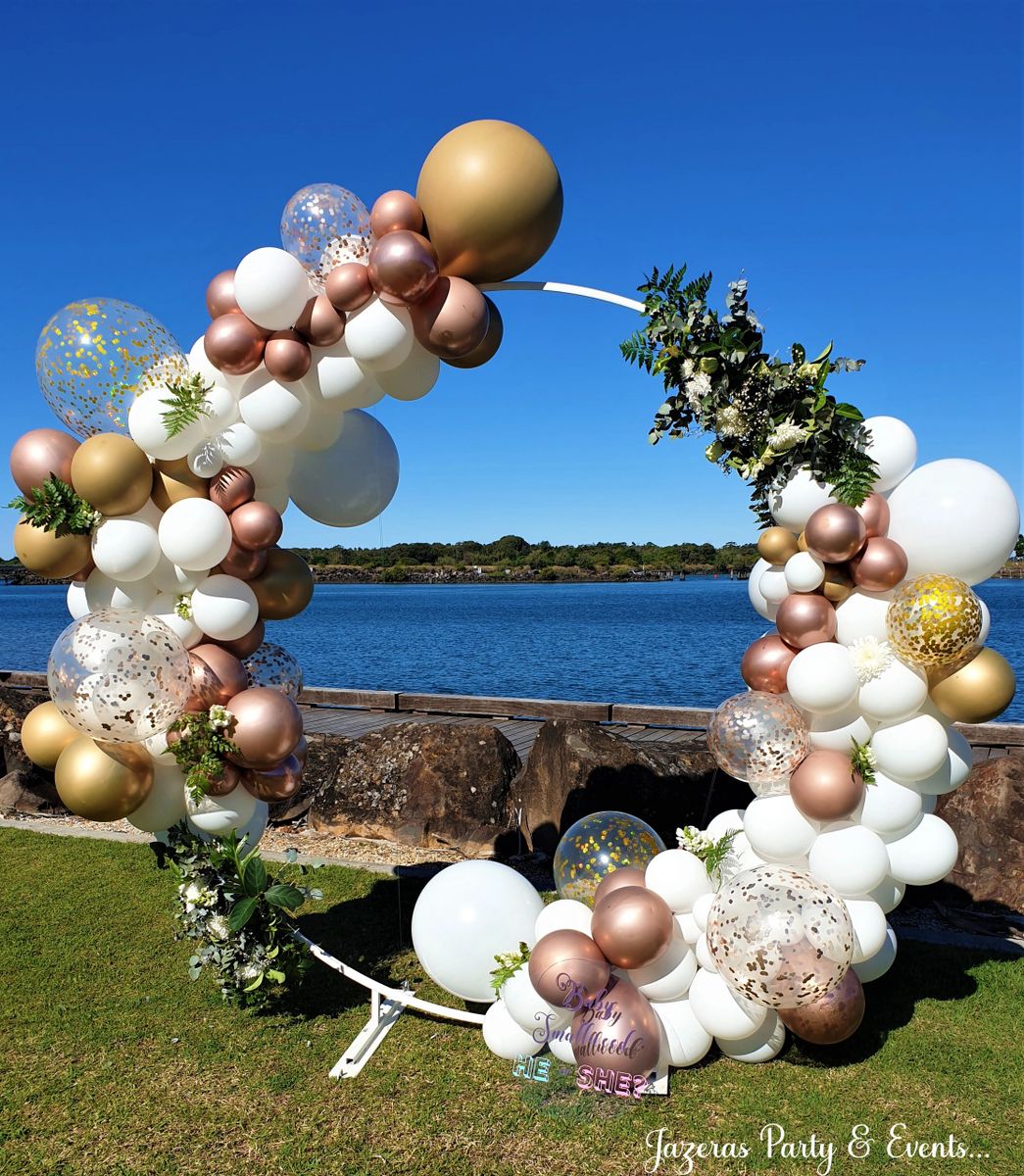 2m Round Arch with Balloons & fresh flowers & Greenery throughout ...